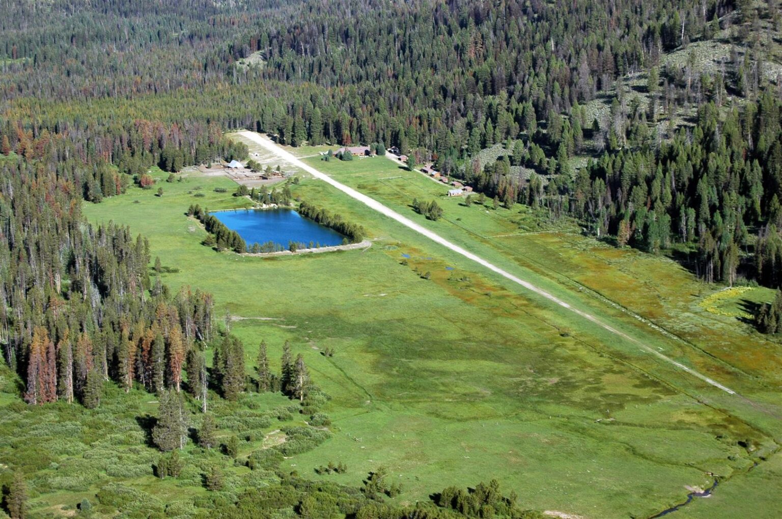 Sulphur Creek: Idaho's Secluded Hot Springs Strip - Aircraft Insider